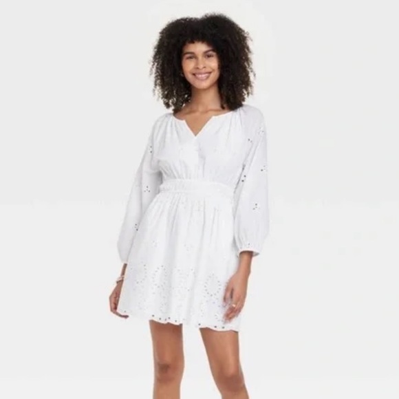 Universal Thread | Dresses | Nwt Universal Threads White Eyelet Puff ...